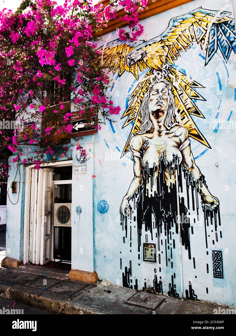 Graffiti in colombia hi-res stock photography and images - Alamy
