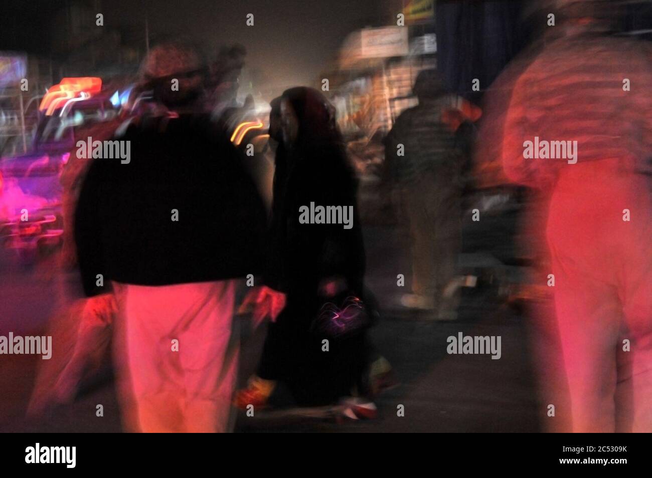 Iraqi police patrol Sadiah Stock Photo - Alamy