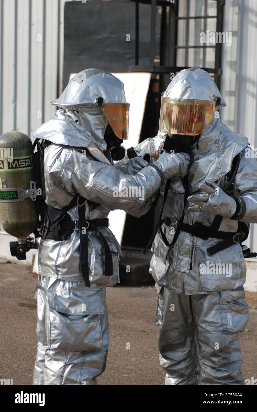 Iraqi Fire Fighting Training Stock Photo - Alamy