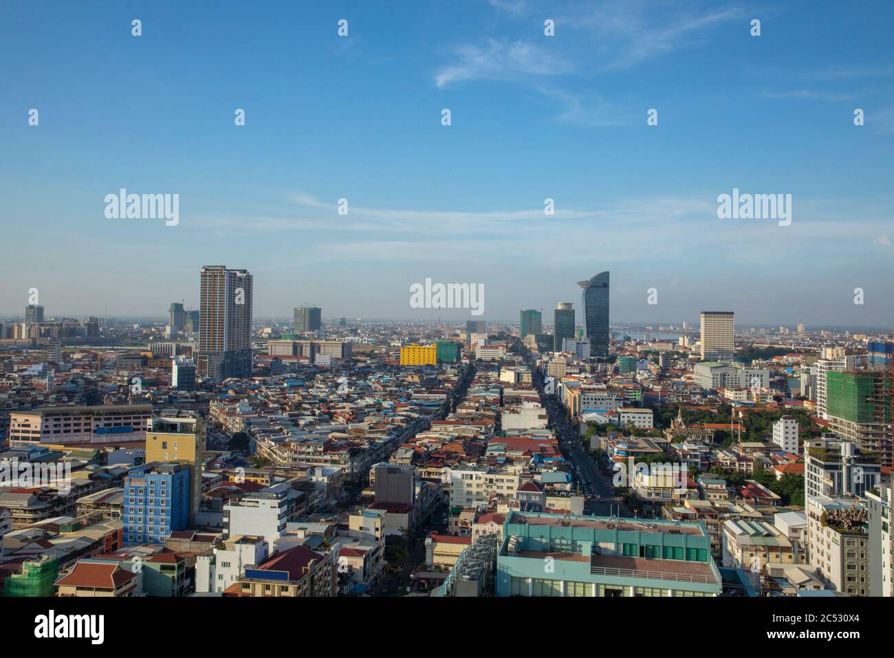 Phnom penh skyline pagoda hi-res stock photography and images - Alamy
