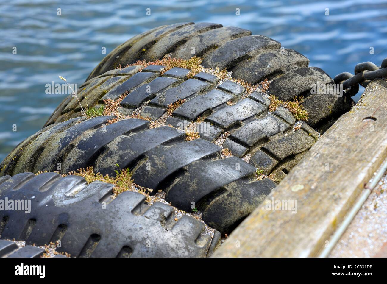A bunch of tires hi-res stock photography and images - Alamy