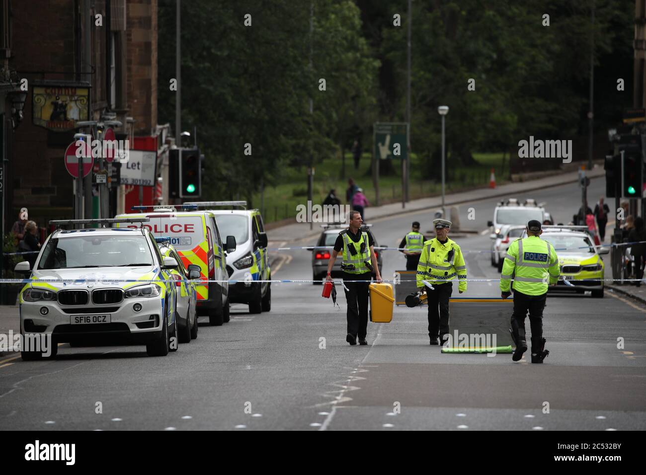 Police at the scene in morningside road hi-res stock photography and ...