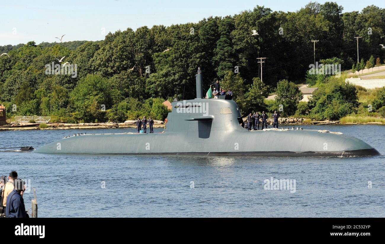 Italian submarine Sciré - S 527 Stock Photo - Alamy