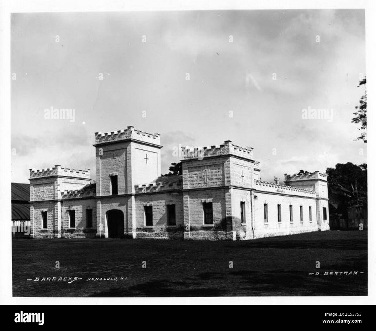 Iolani barracks Cut Out Stock Images & Pictures - Alamy