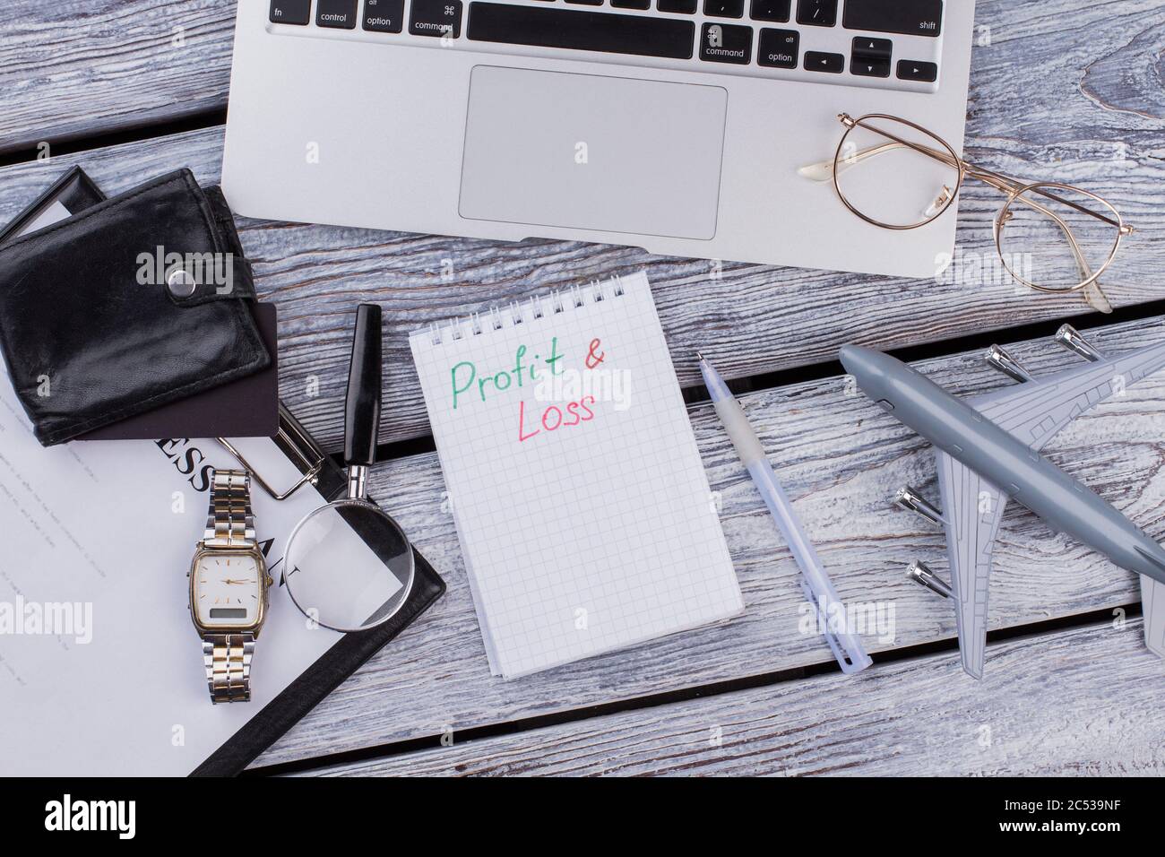 Profit and loss statement hi-res stock photography and images - Alamy