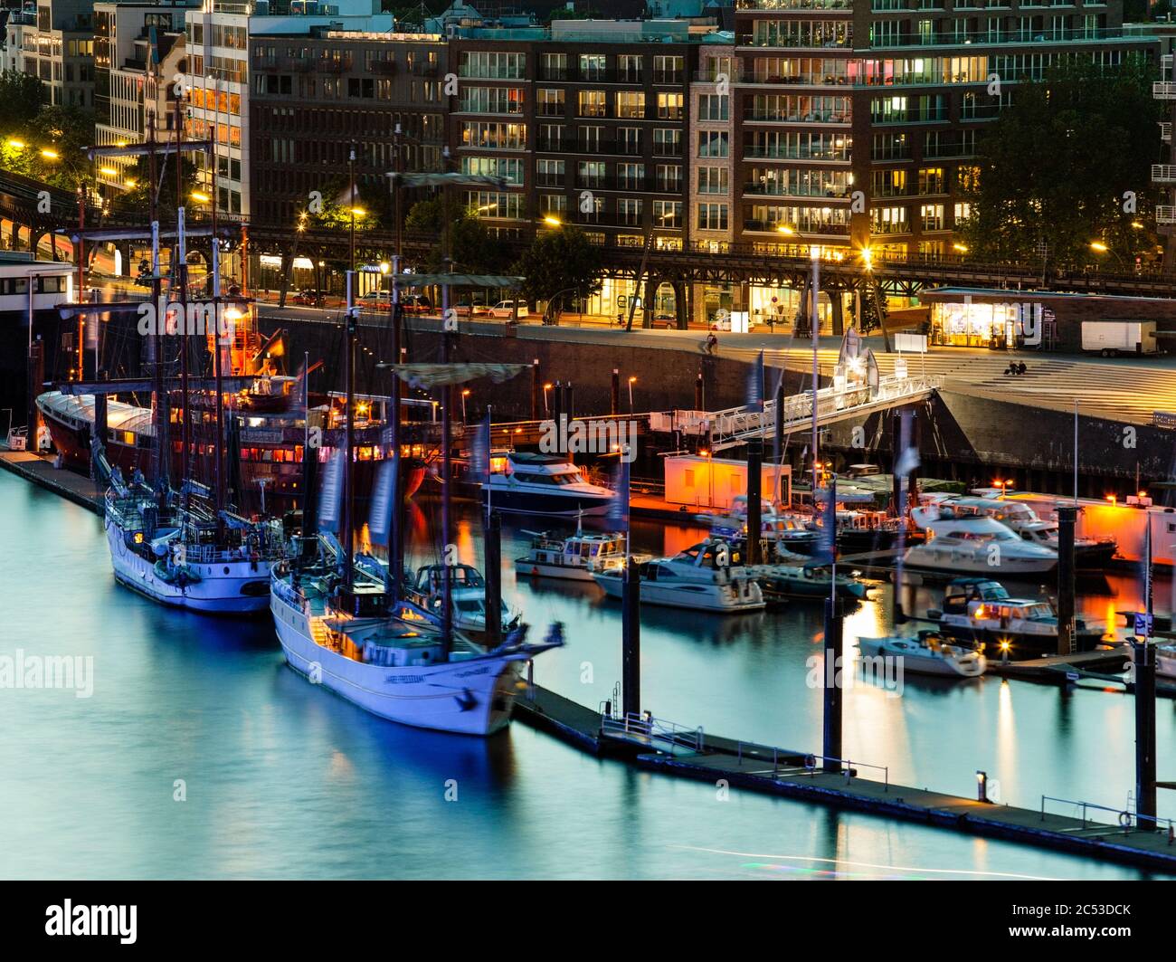 Sunsetting eye hi-res stock photography and images - Alamy