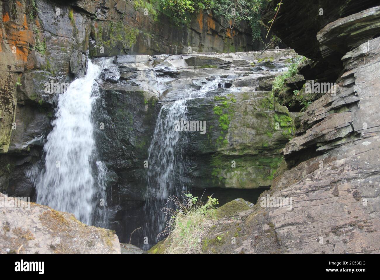 Fabulously lit waterfall hi-res stock photography and images - Alamy