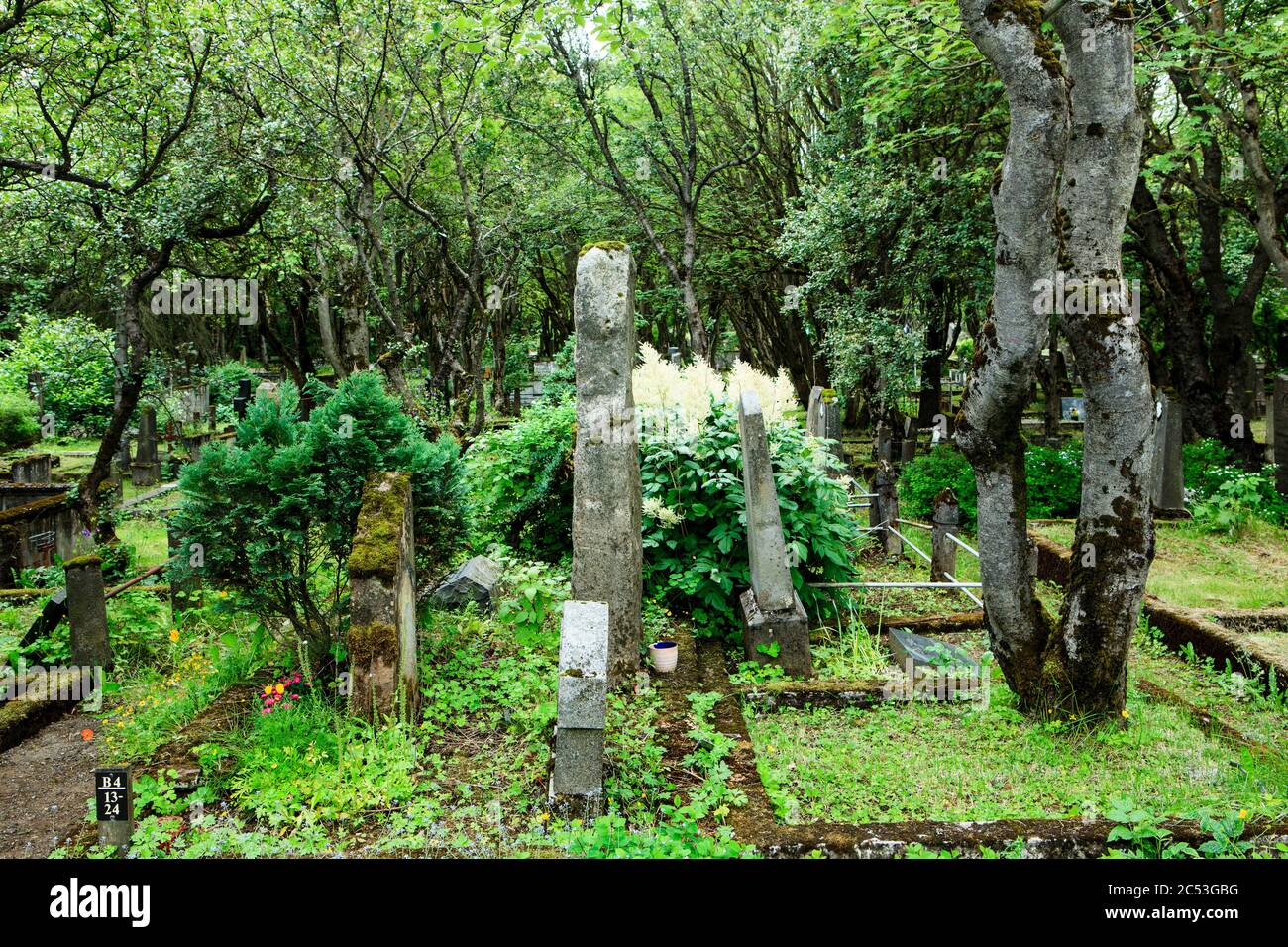 Reykjavik cemetery hi-res stock photography and images - Alamy