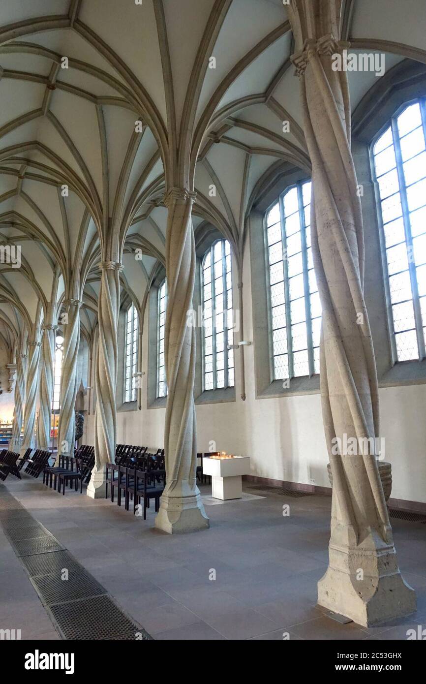 Interior view - Brunswick Cathedral - Braunschweig, Germany Stock Photo ...