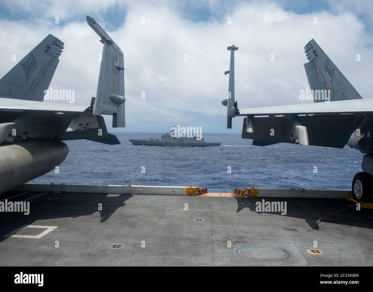 Indian Navy Shivalik-class stealth multi-role frigate INS Sahyadri (F49 ...