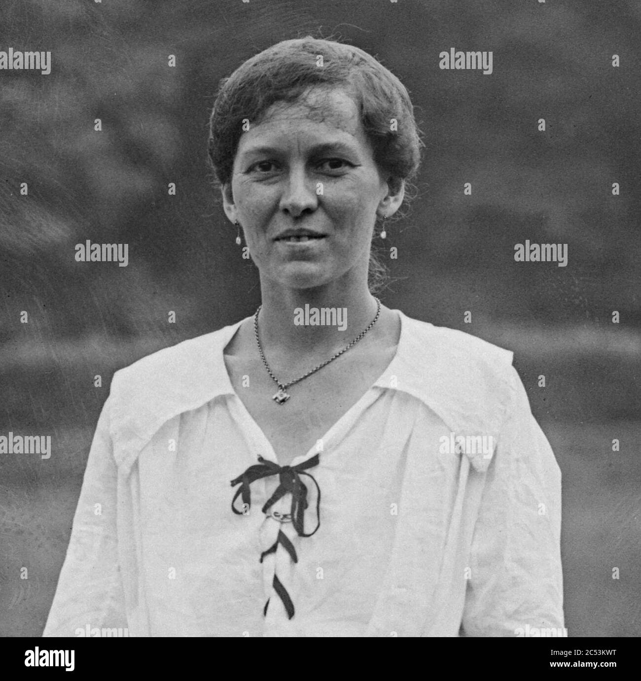 Irene Bowder Peacock portrait 1921 Stock Photo - Alamy