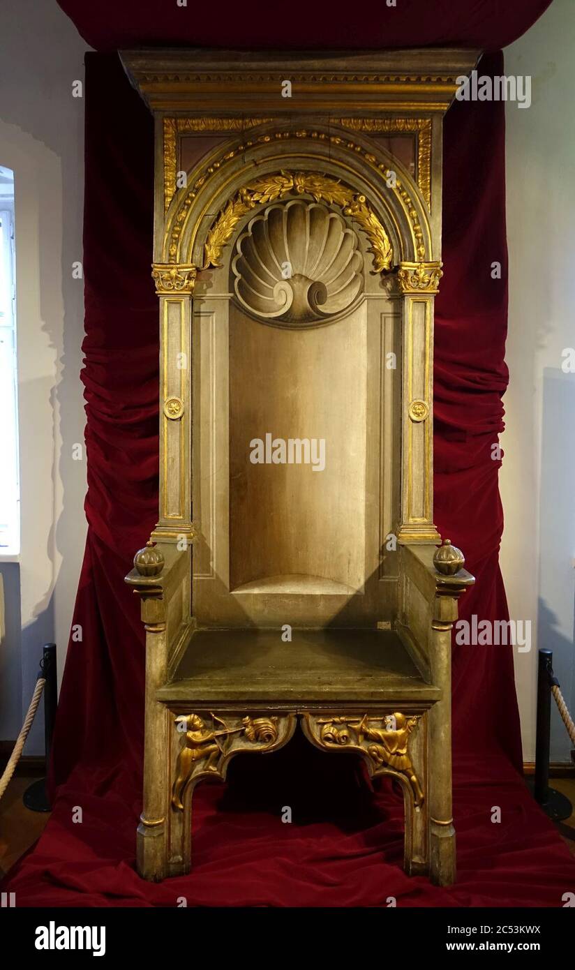 Imperial throne from the council chamber, c. 1520-1521, oak, carved ...