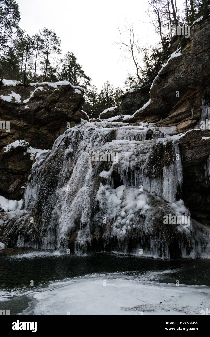Waterfall snow canyon tourism hiking water hi-res stock photography and ...