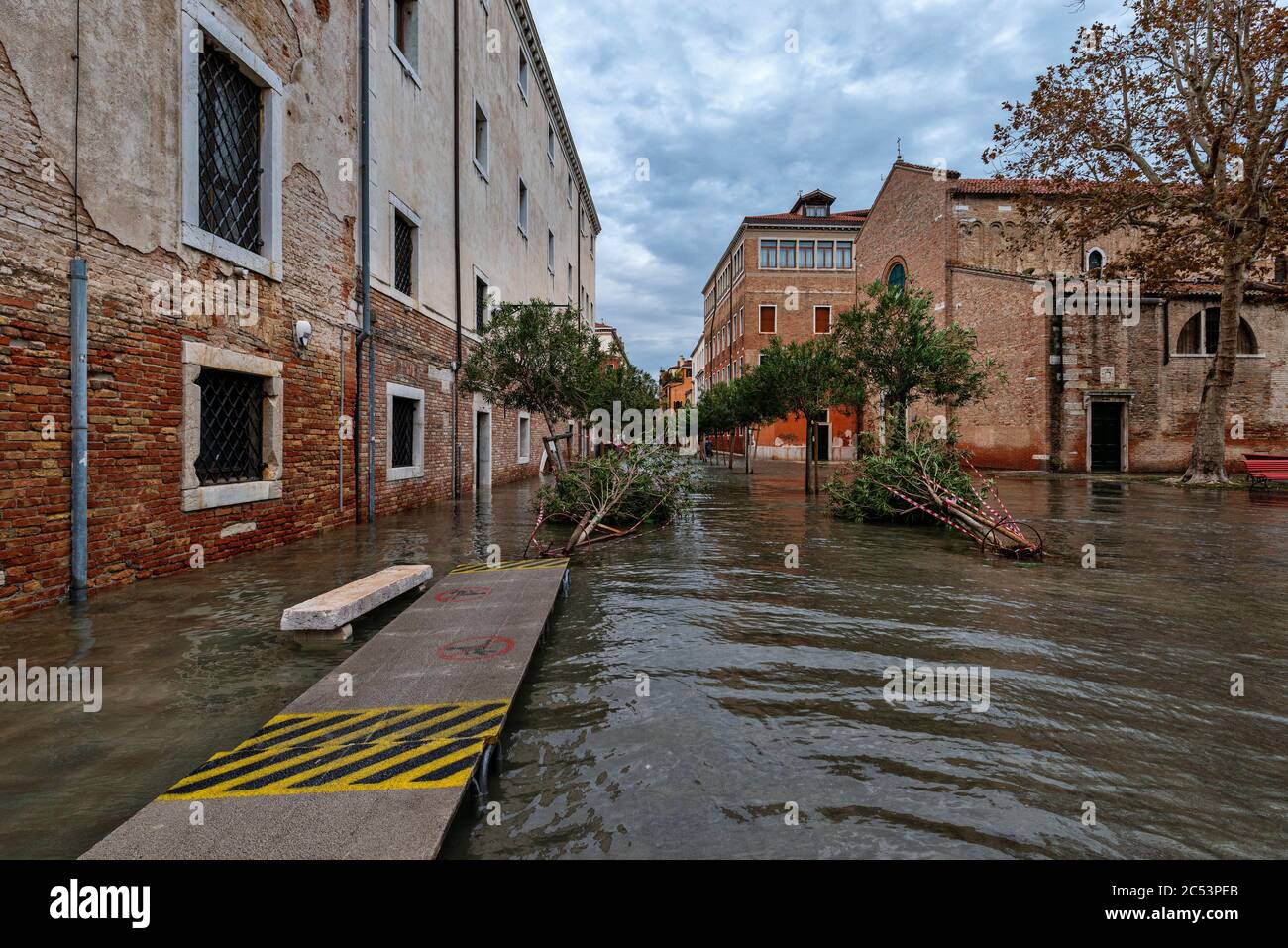 Houses, street, water, flood, Aqua Alta, boat, flood, floodgate ...