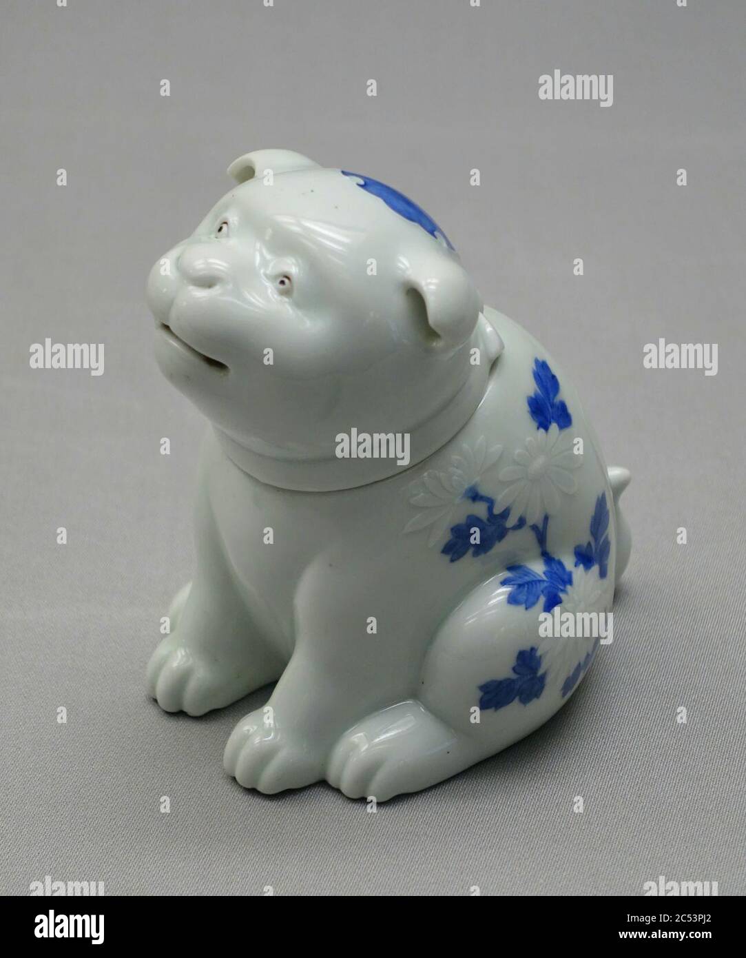 Incense burner in shape of puppy, Hirado ware, Mikawachi kilns, Edo ...