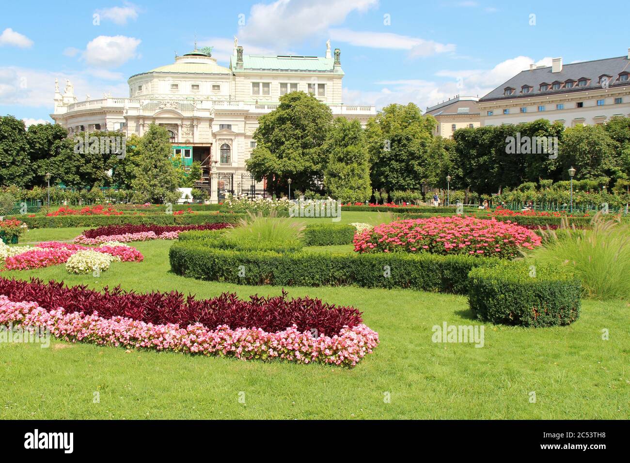 public garden (volksgarten) in vienna (austria Stock Photo - Alamy