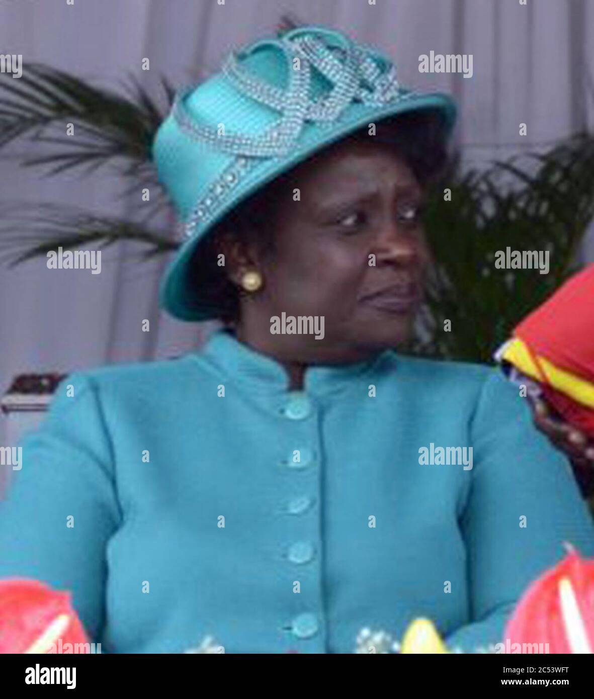 Nyusi hi-res stock photography and images - Alamy