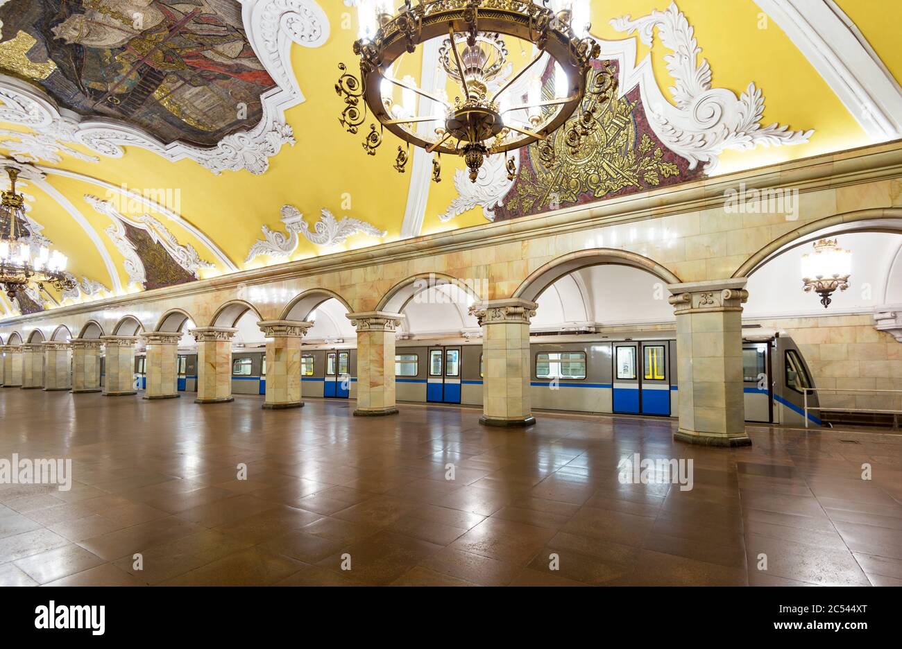 Russian train interior hi-res stock photography and images - Alamy