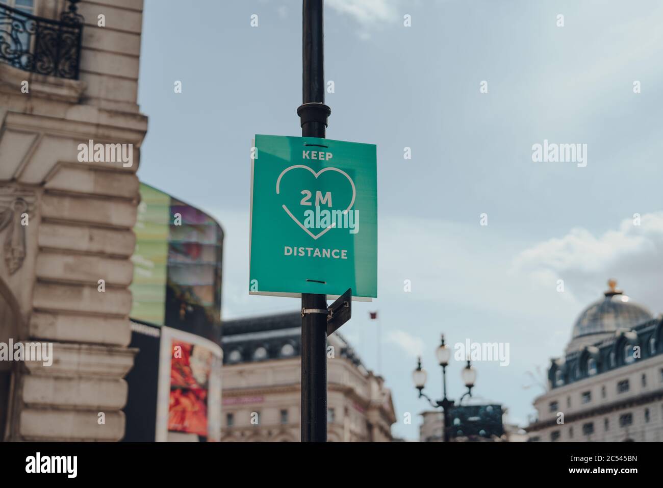 Two metres distance hi-res stock photography and images - Alamy