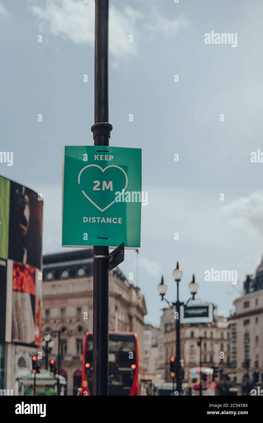 Two metres distance hi-res stock photography and images - Alamy