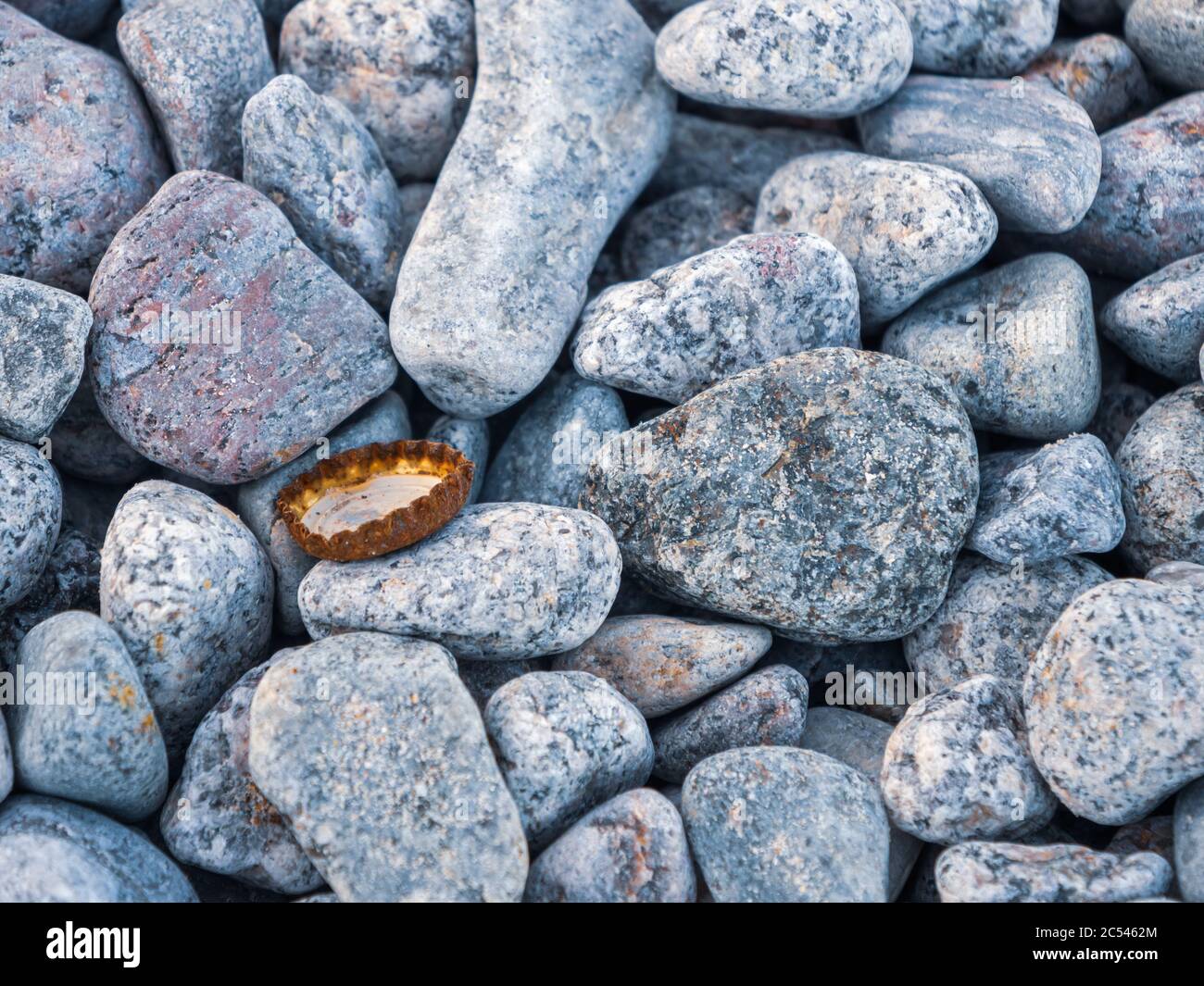 Pebbles and trash hi-res stock photography and images - Alamy