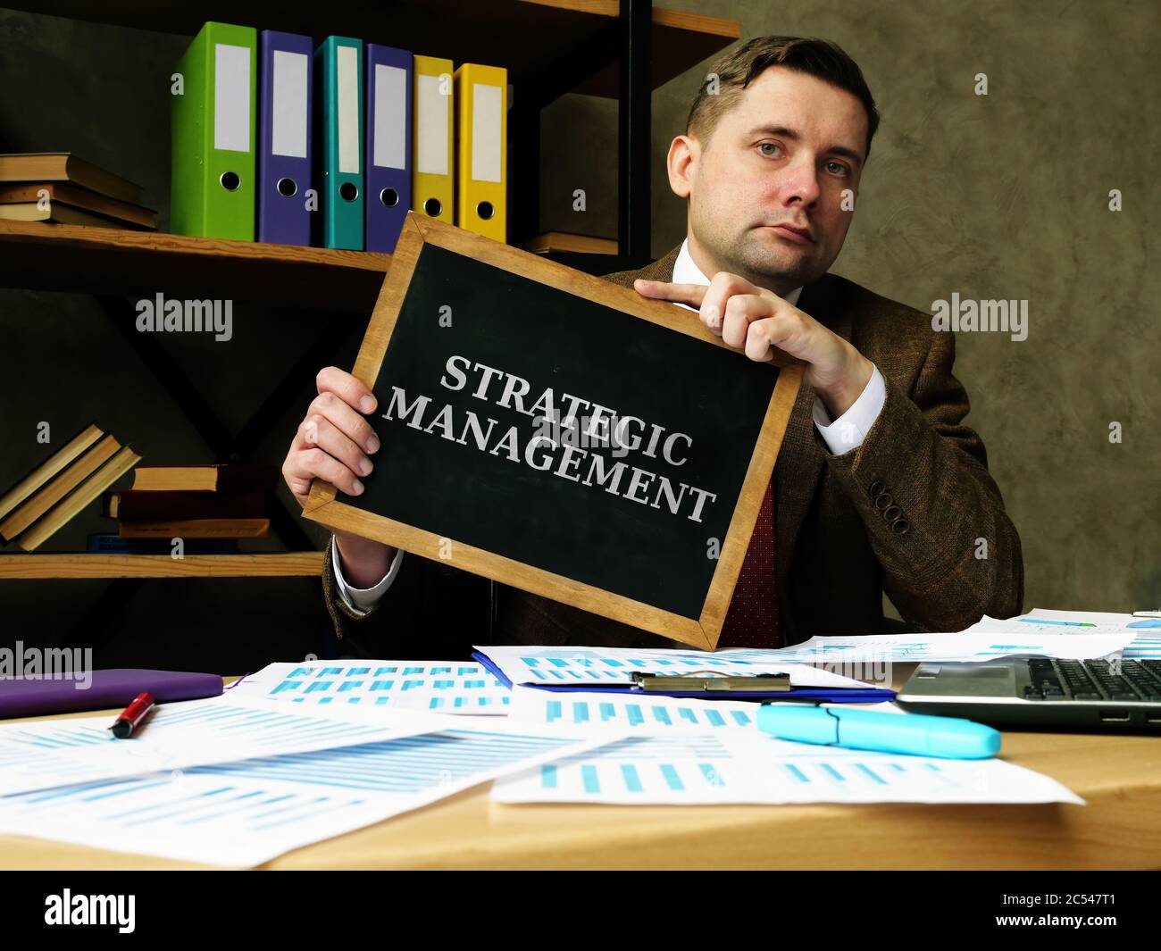 Strategic management hi-res stock photography and images - Alamy