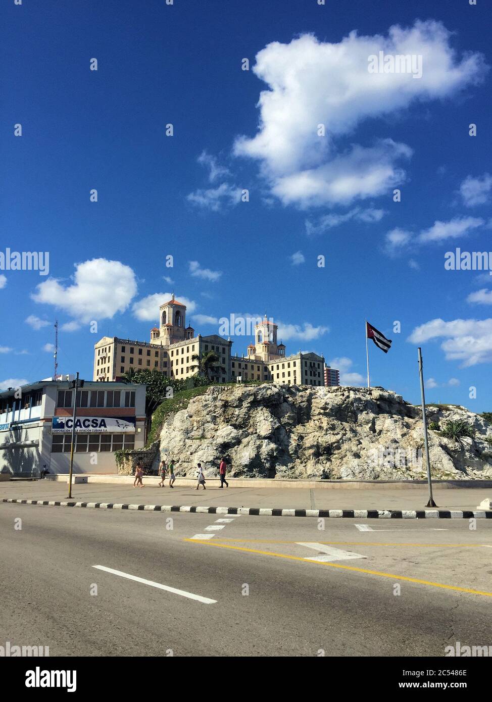Havana vibes hi-res stock photography and images - Alamy