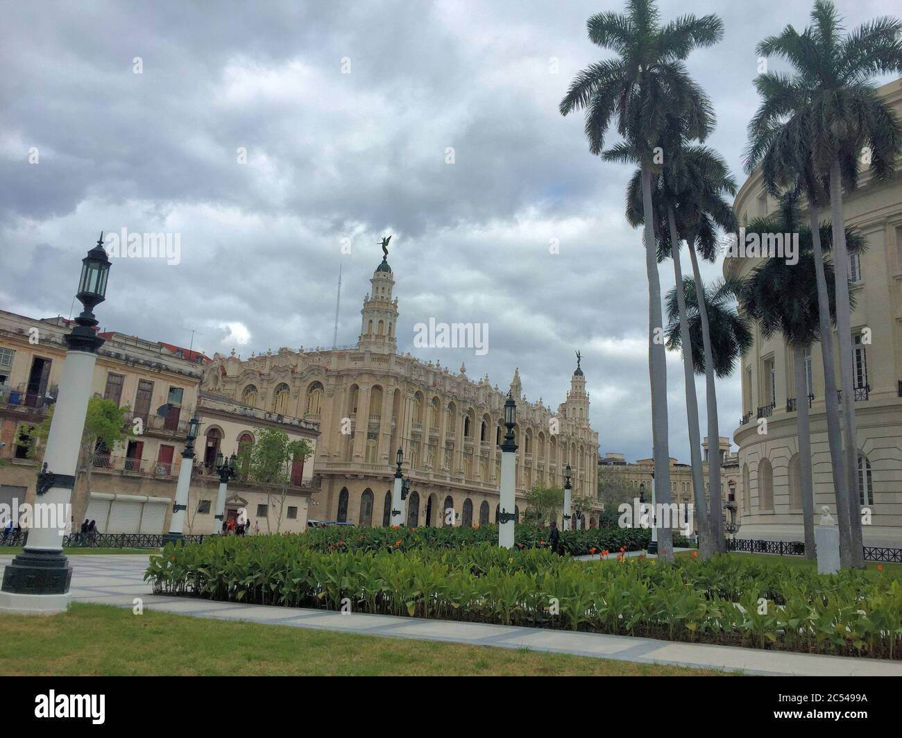 Downtown environment hi-res stock photography and images - Alamy