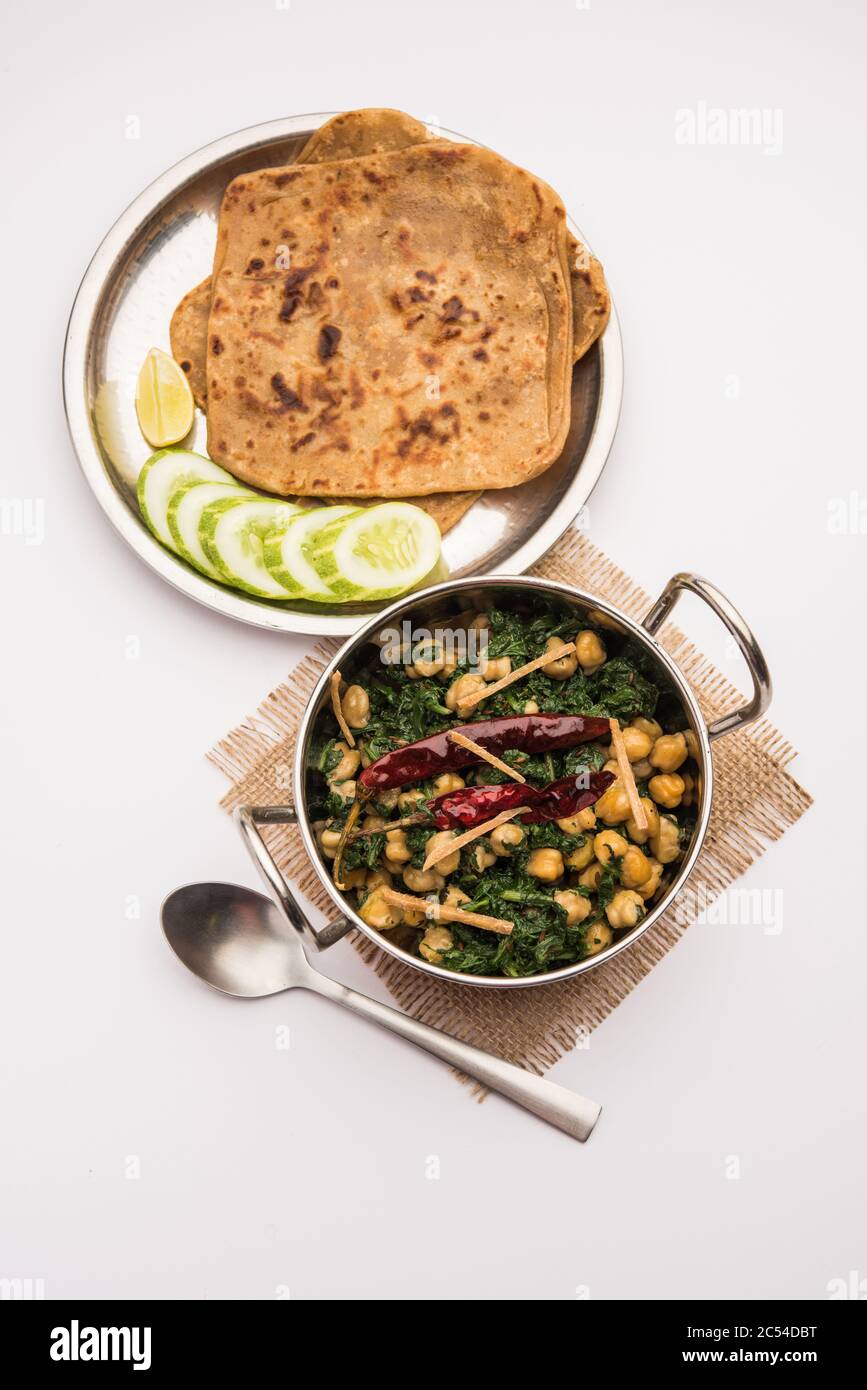 Palak sabzi hi-res stock photography and images - Alamy