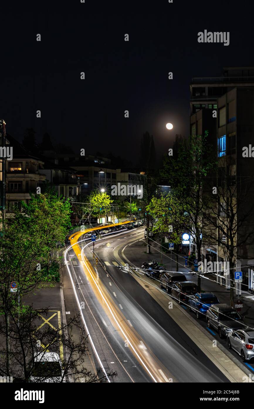Beautiful full moon hi-res stock photography and images - Alamy