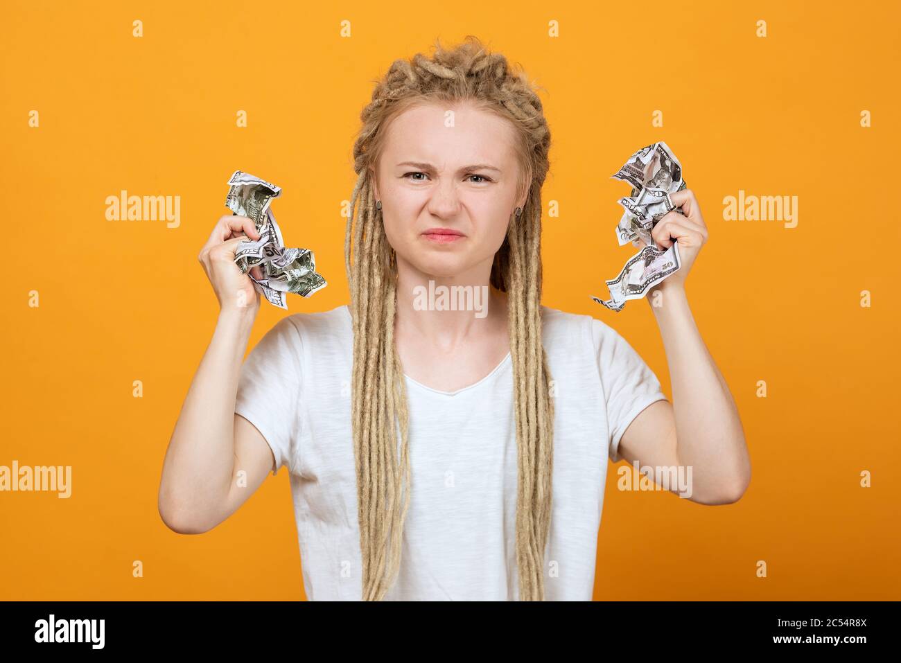 Wrinkled money hi-res stock photography and images - Alamy