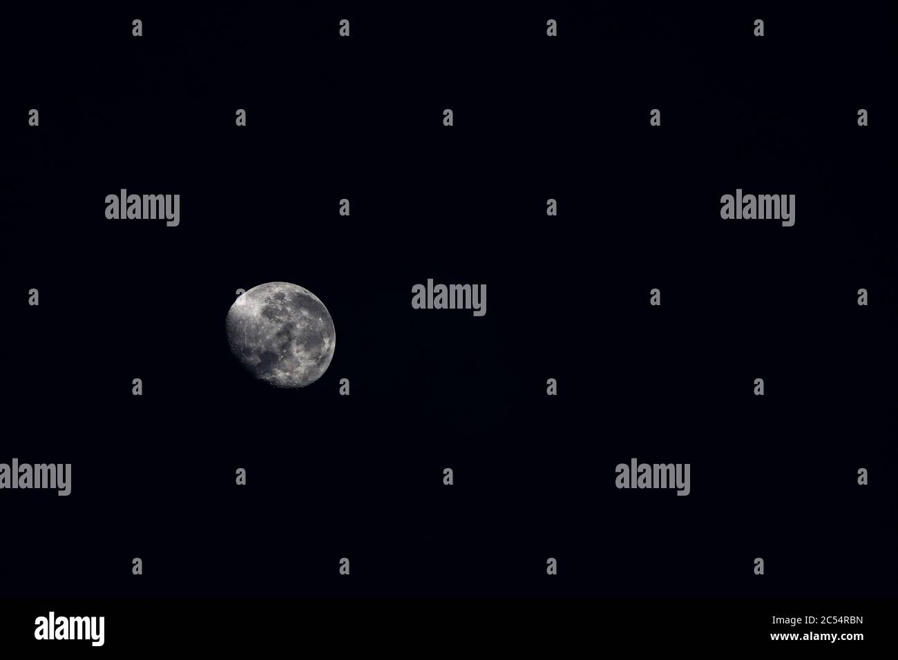 Gleaming moonlight hi-res stock photography and images - Alamy