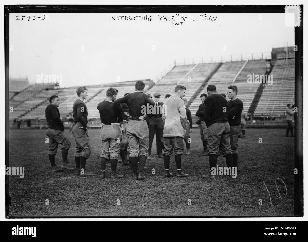 Instructing Yale football team Stock Photo - Alamy