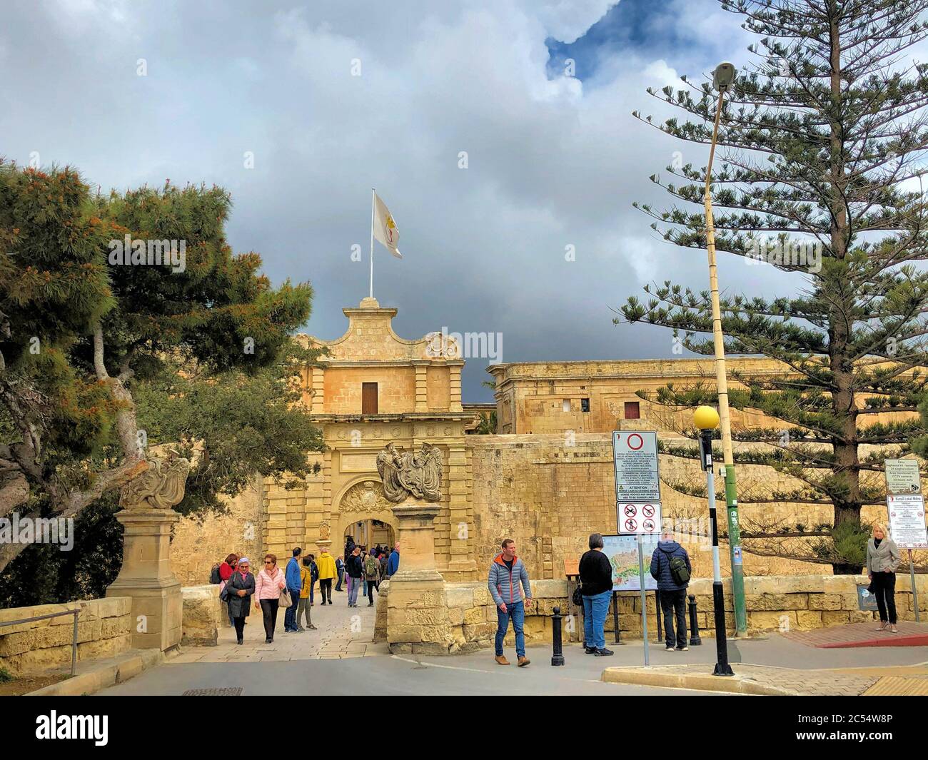 Entrance gate to the old town of Mdina in Malta Stock Photo - Alamy