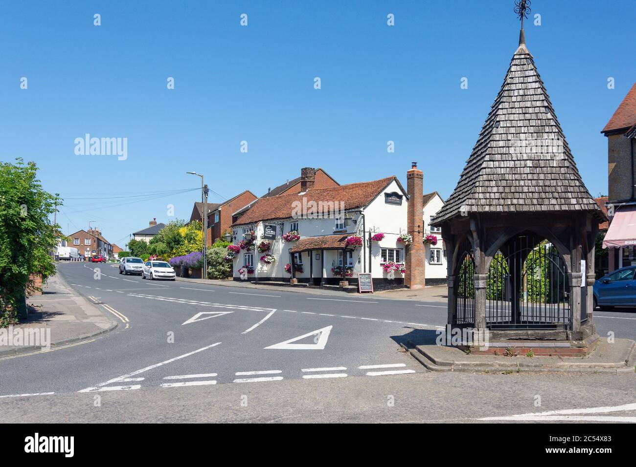 Bovingdon hi-res stock photography and images - Alamy