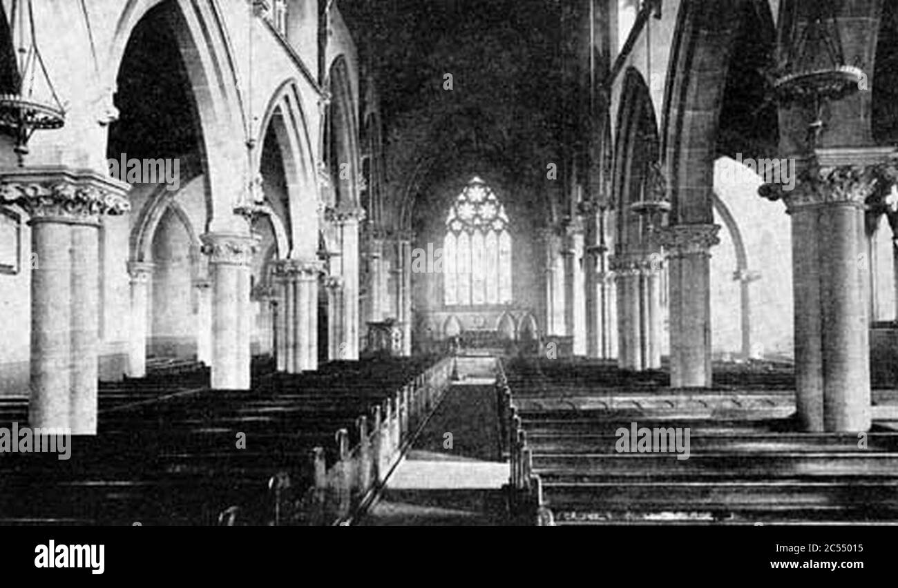 Interior of St Mary the Virgin Hunslet Stock Photo - Alamy