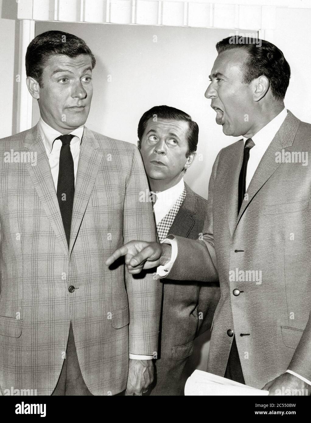 Dick Van Dyke, Morey Amsterdam, Carl Reiner, "The Dick Van Dyke Show ...