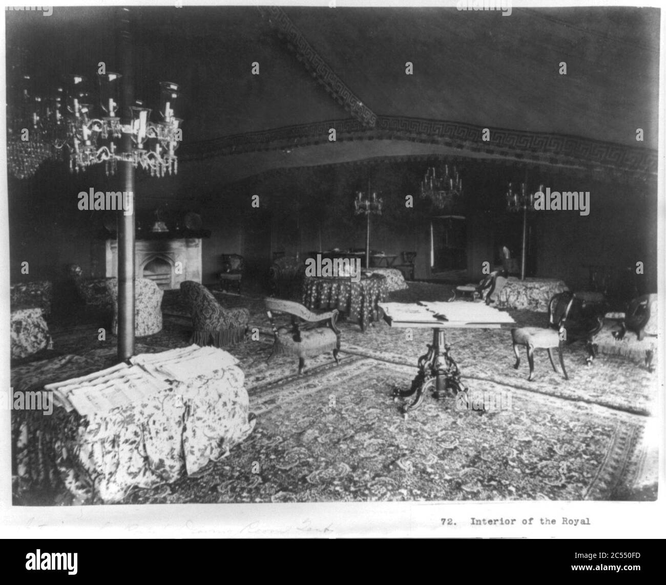 Royal drawing hi-res stock photography and images - Alamy