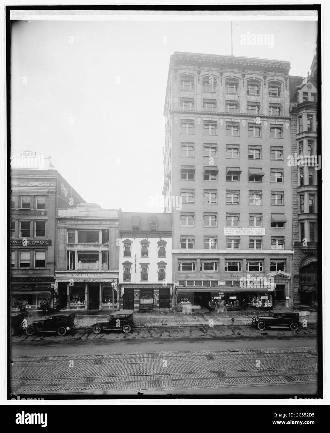 Bldg Cut Out Stock Images & Pictures - Alamy