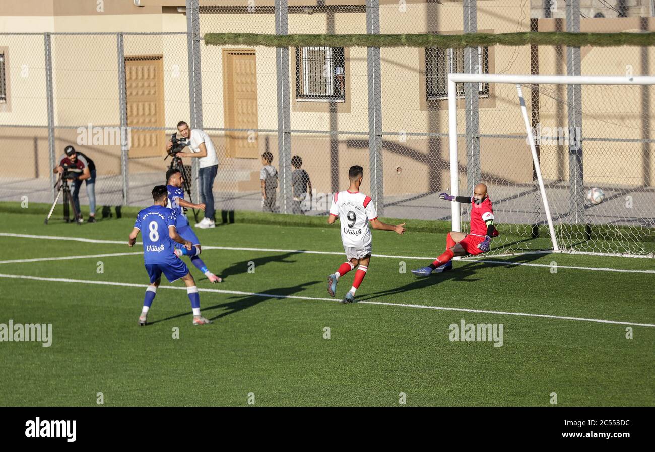 Gaza City, The Gaza Strip, Palestine. 30th June, 2020. A player of ...