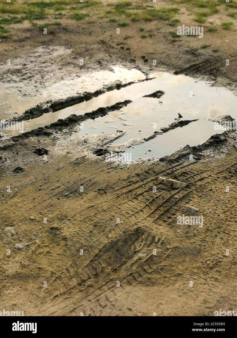 Rainy mud hi-res stock photography and images - Alamy