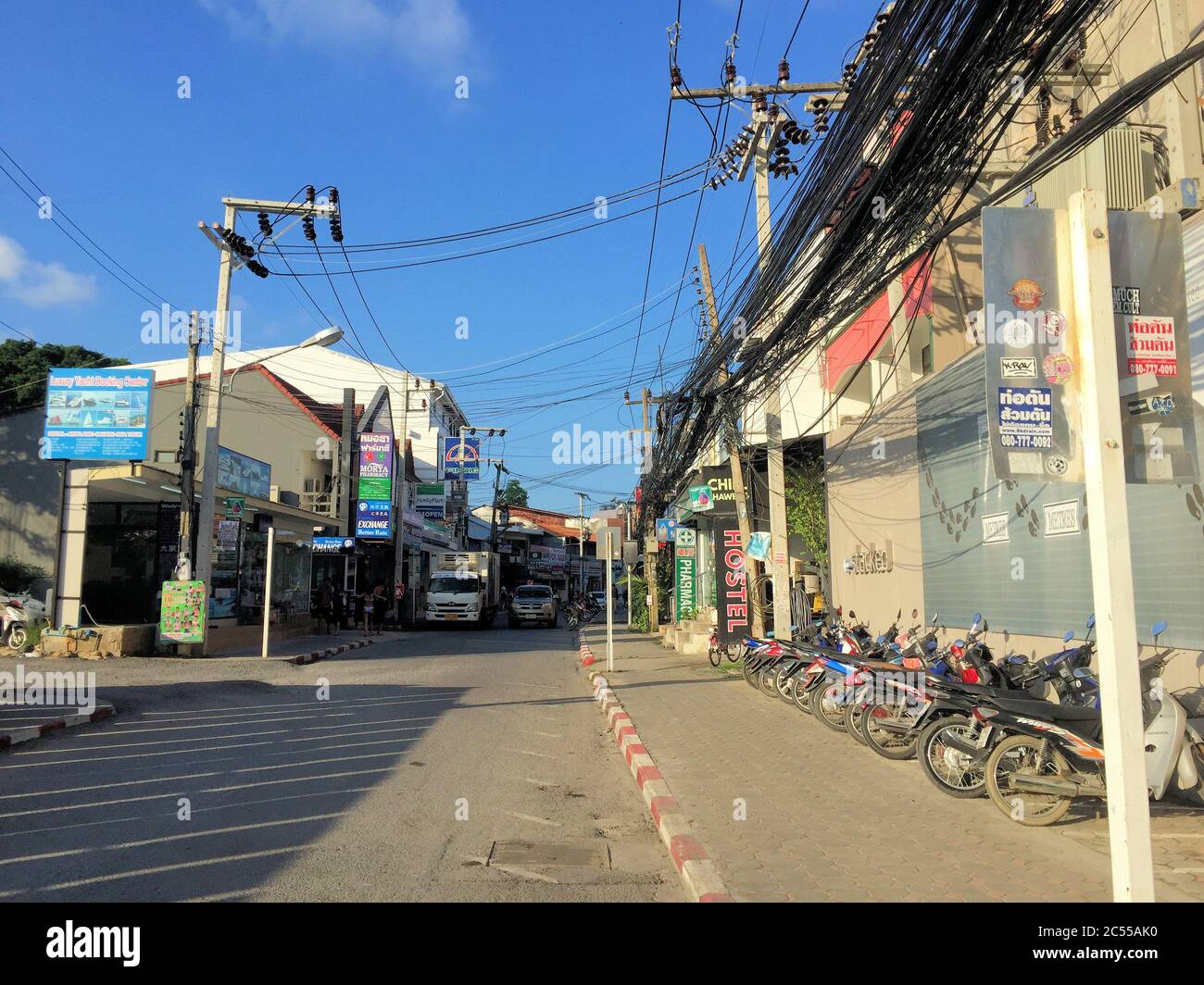 Main street in Chaweng Koh Samui Thailand Stock Photo - Alamy