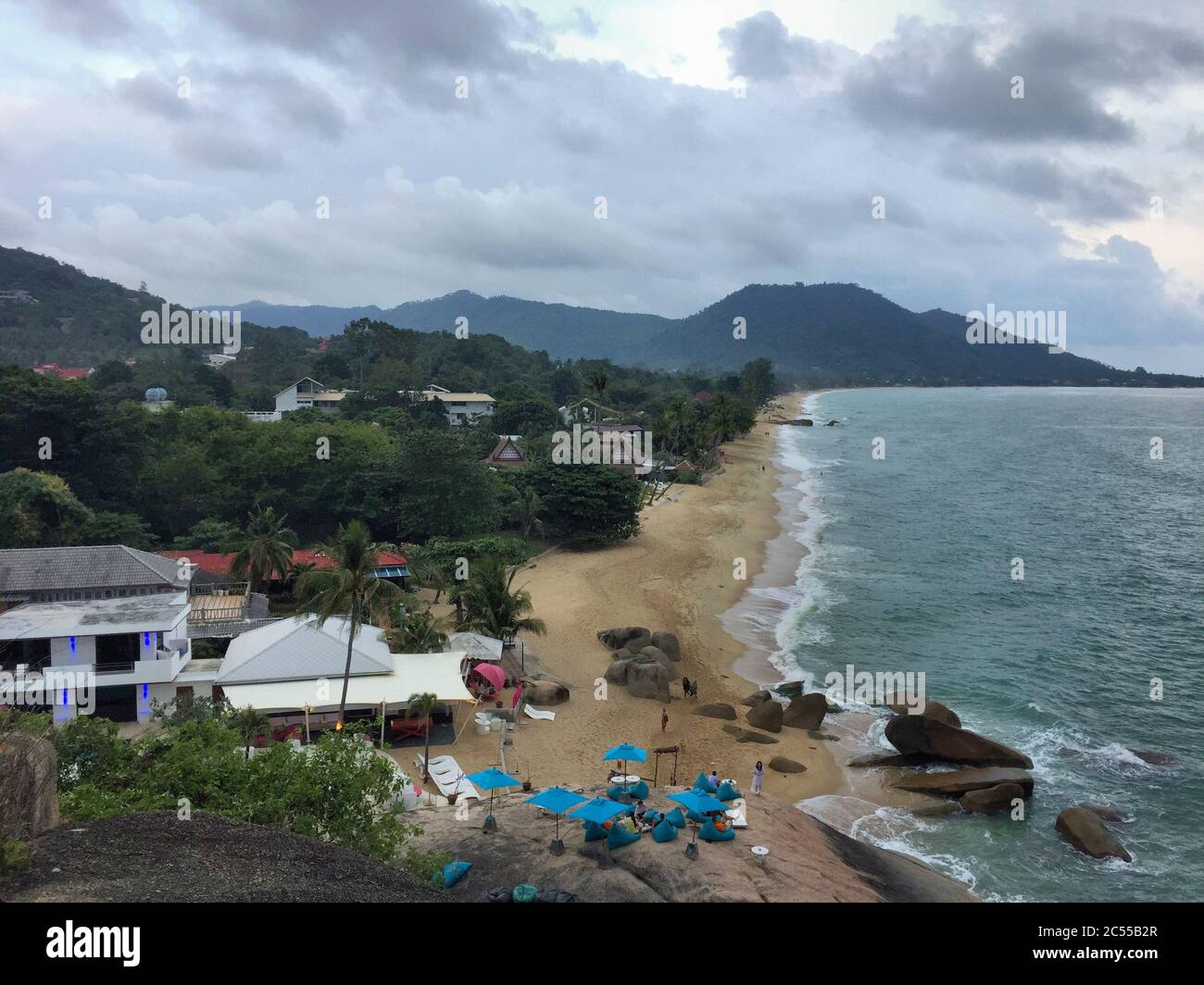 View ober tha bay of Lamai Beach in Koh Samui Thailand Stock Photo - Alamy