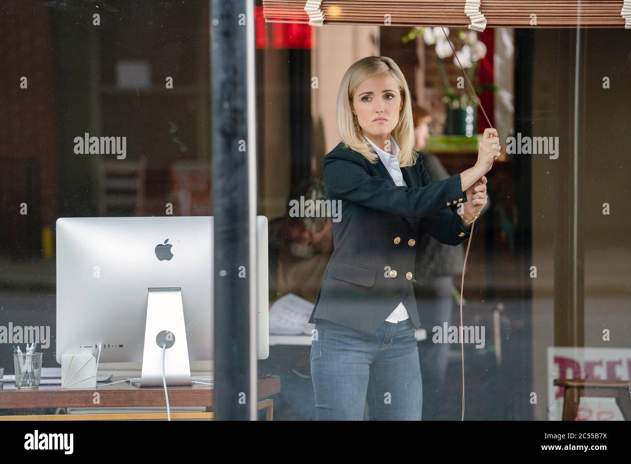 IRRESISTIBLE, Daniel McFadden, 2020. © Focus Features / Courtesy ...