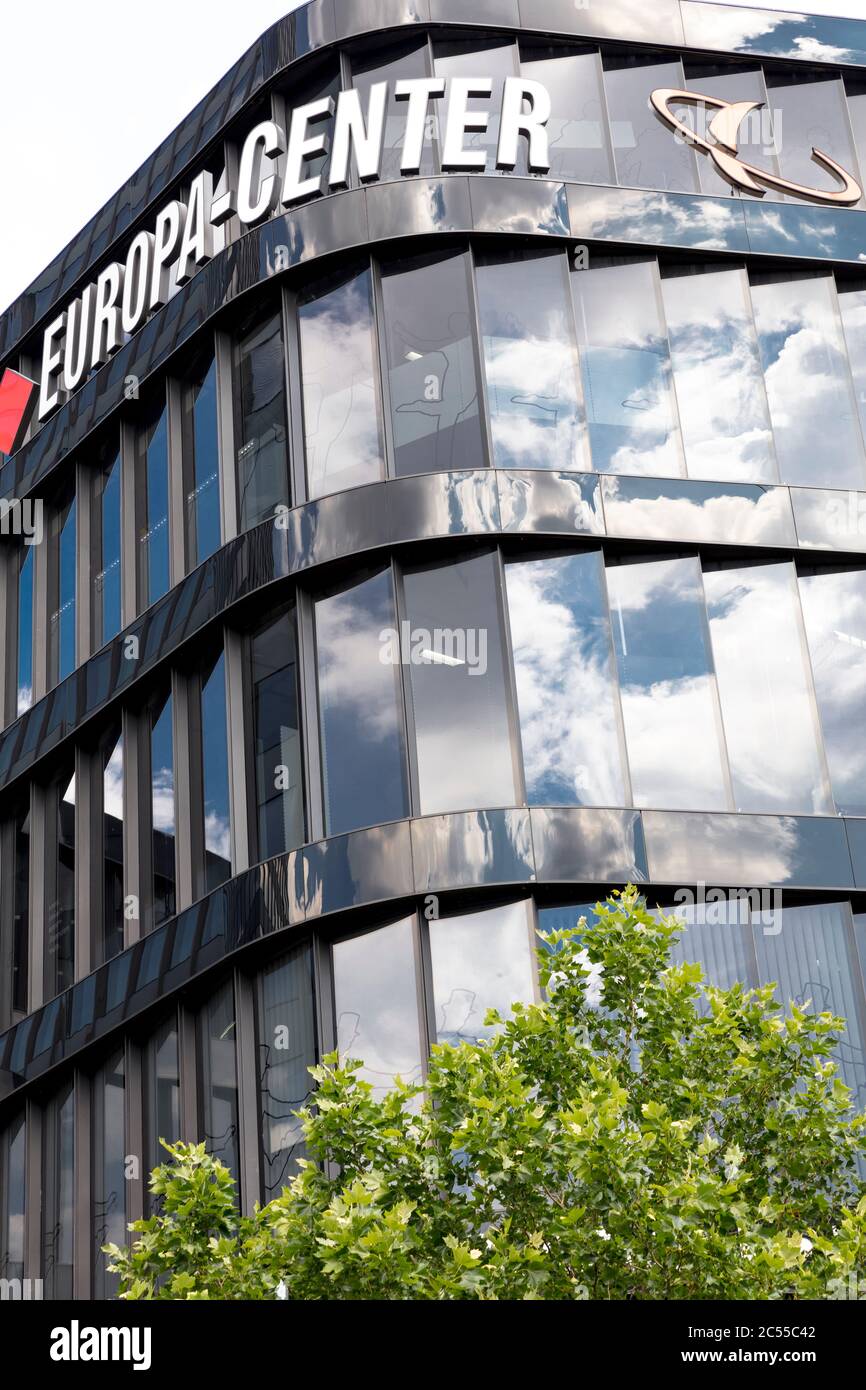Europa-Center, high-rise building, facade, Breitscheidplatz ...