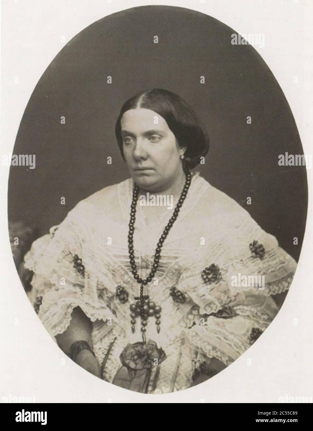 Isabel II, del infante Sebastián Gabriel Stock Photo - Alamy