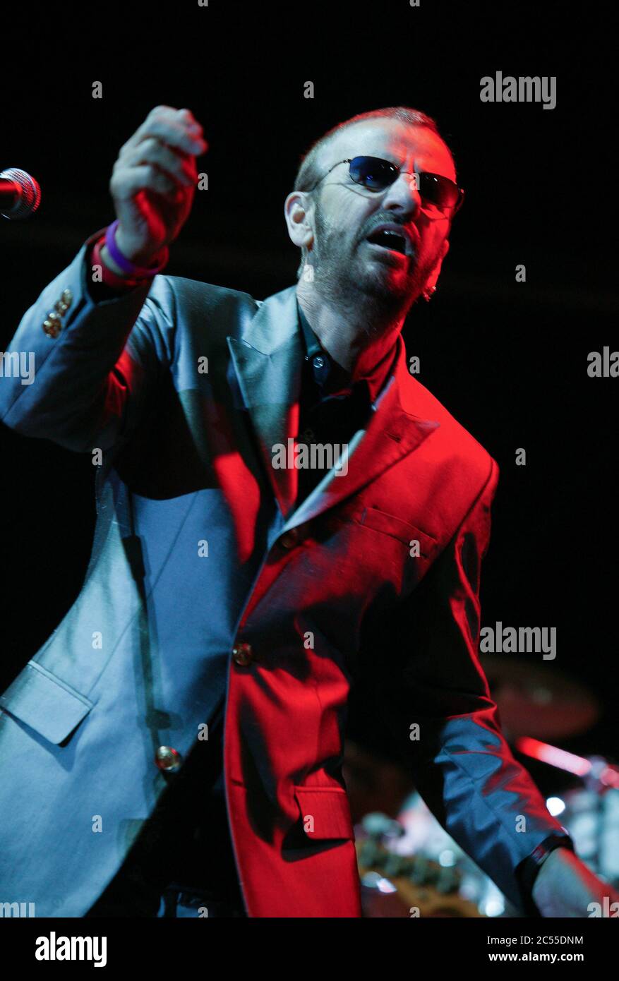 Ringo Starr performing with Gary Brooker's 'Band du Lac' at Wintershall ...