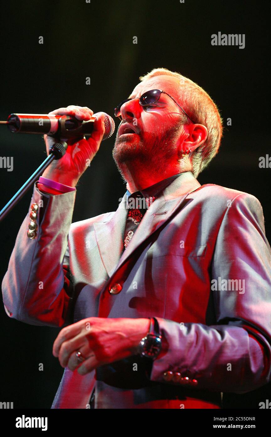 Wintershall Charity Concert 11th June 2005: Ringo Starr Stock Photo - Alamy