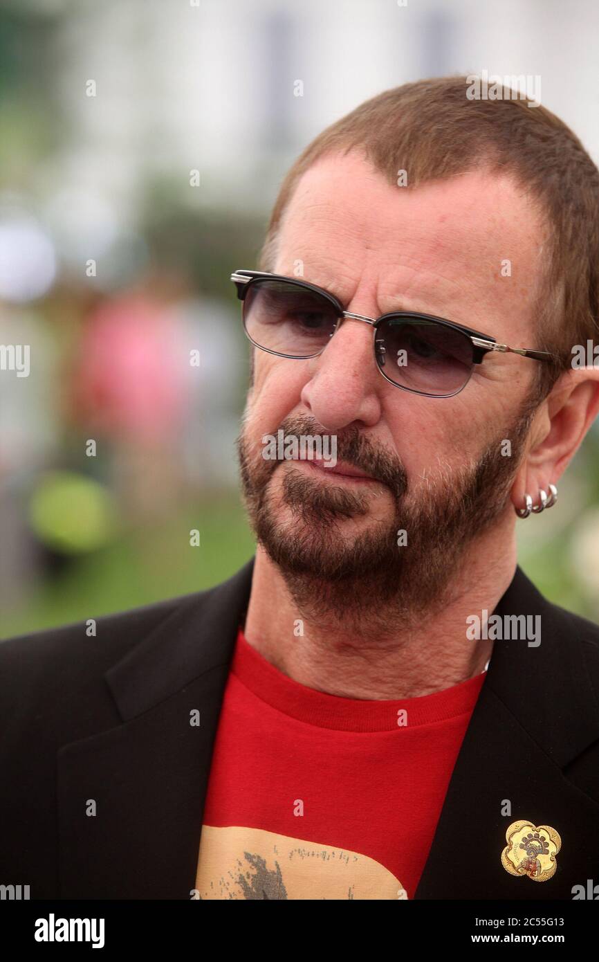 Ringo Starr At Chelsea Flower Show 2010 Stock Photo - Alamy