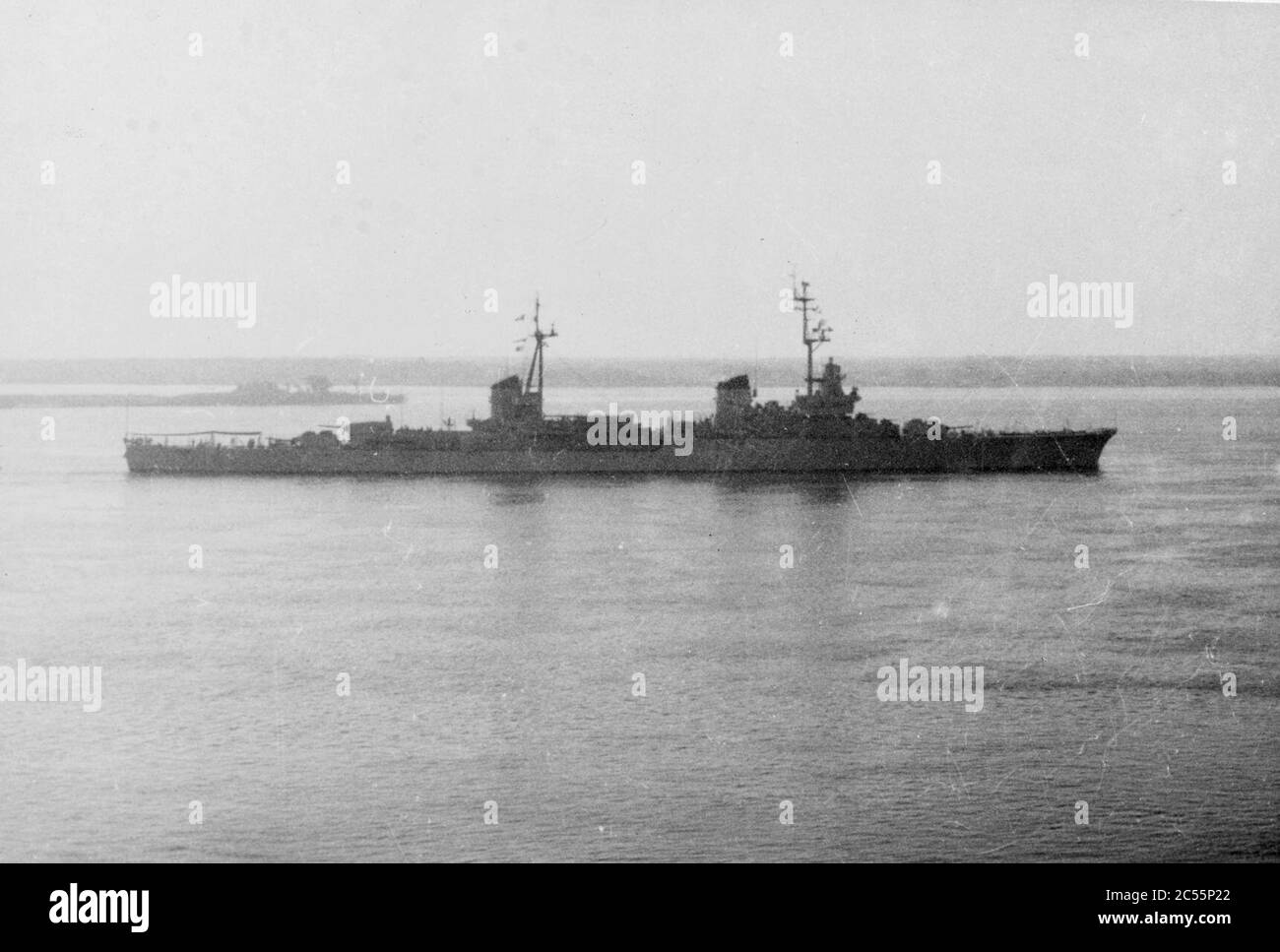 Italian training cruiser Raimondo Montecuccoli (C552) off Philadelphia ...
